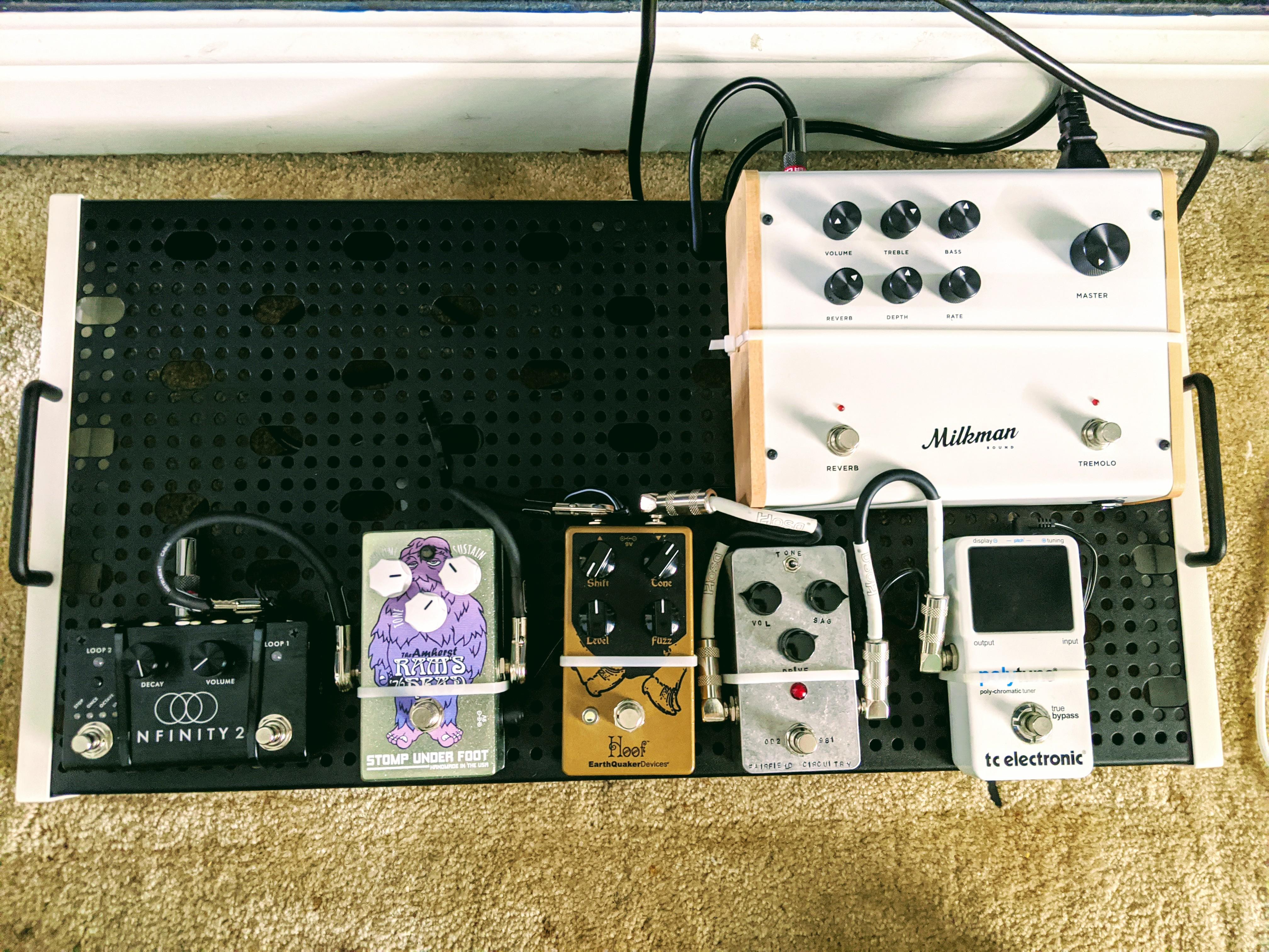First pedalboard! | Scrolller