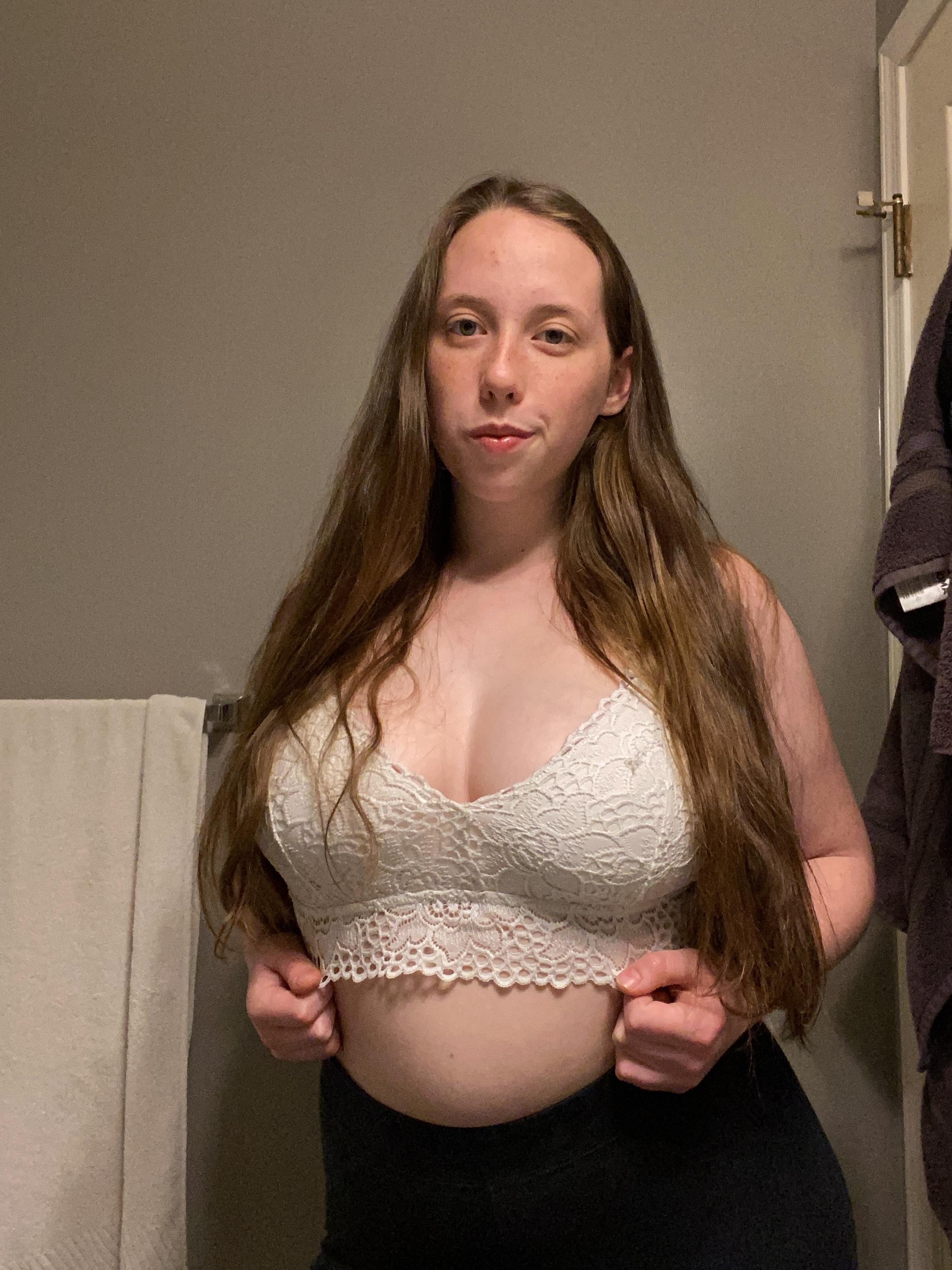 First time finding this sub, a lil tipsy! See most recent post for more :) | Scrolller