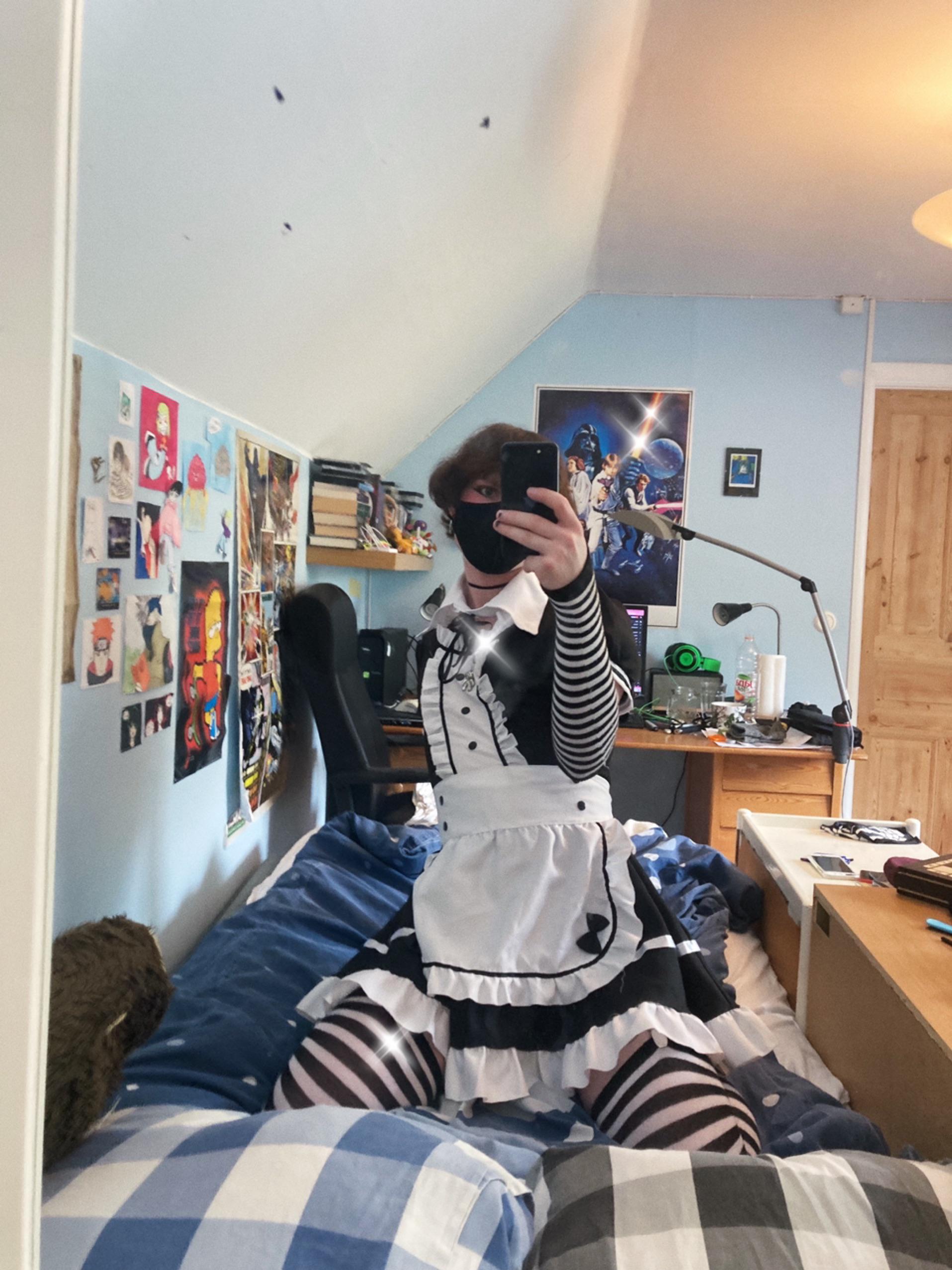 First time going out in a dress, wish me luck 🥺 | Scrolller