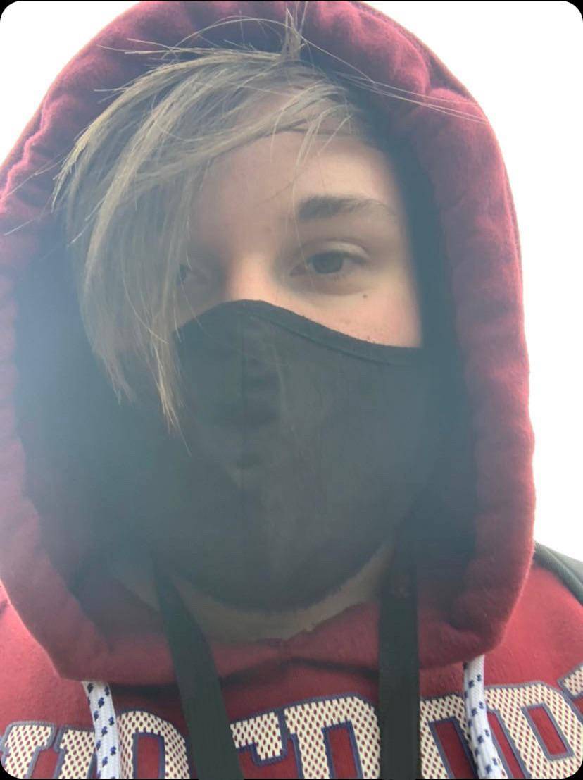 First time properly showing some of my face :3 I hope you’re doing well