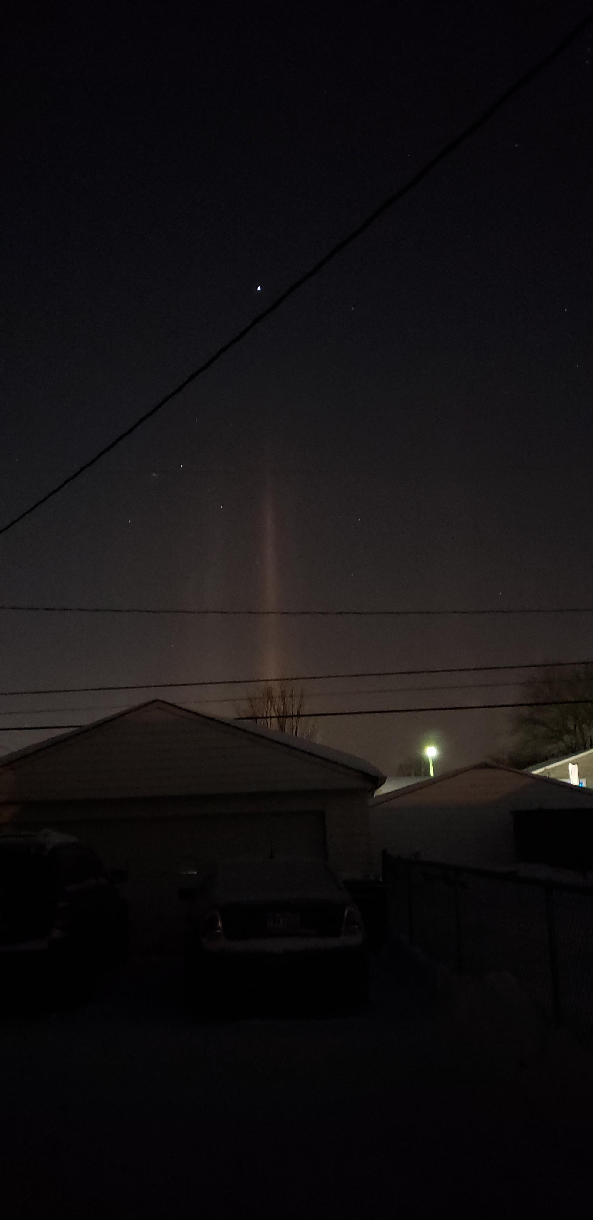 First time seeing Light Pillars irl other then on this sub! South of ...