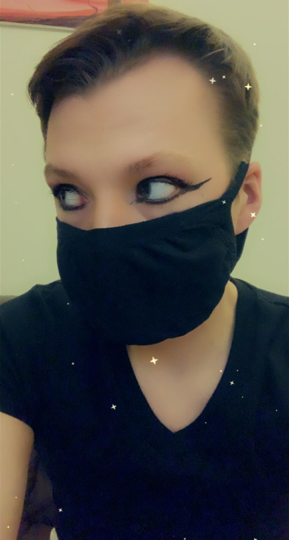 First time with makeup, didn’t go well but filters help 😅 | Scrolller