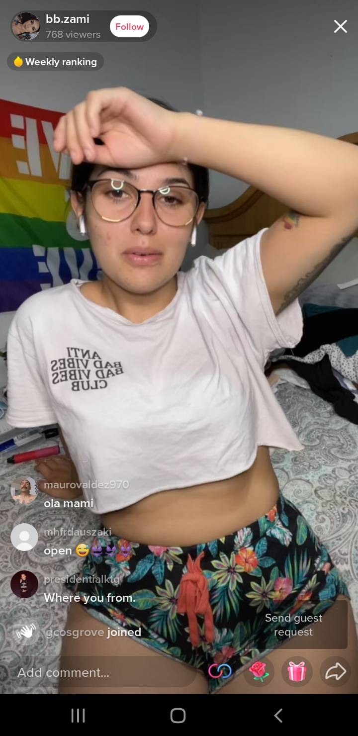 Flash at 1020 | Scrolller