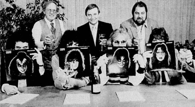 Flashback Friday! | Scrolller