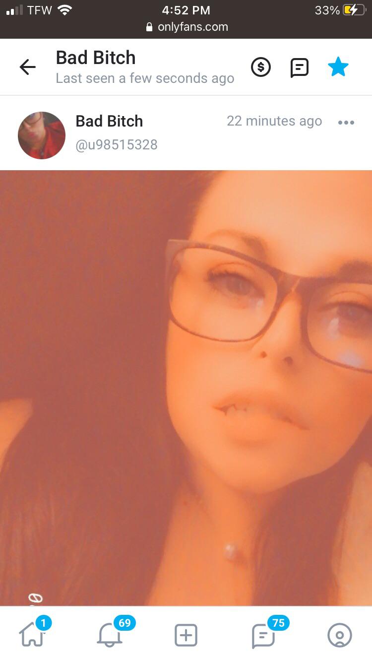 Follow my friend she a bad bitch | Scrolller