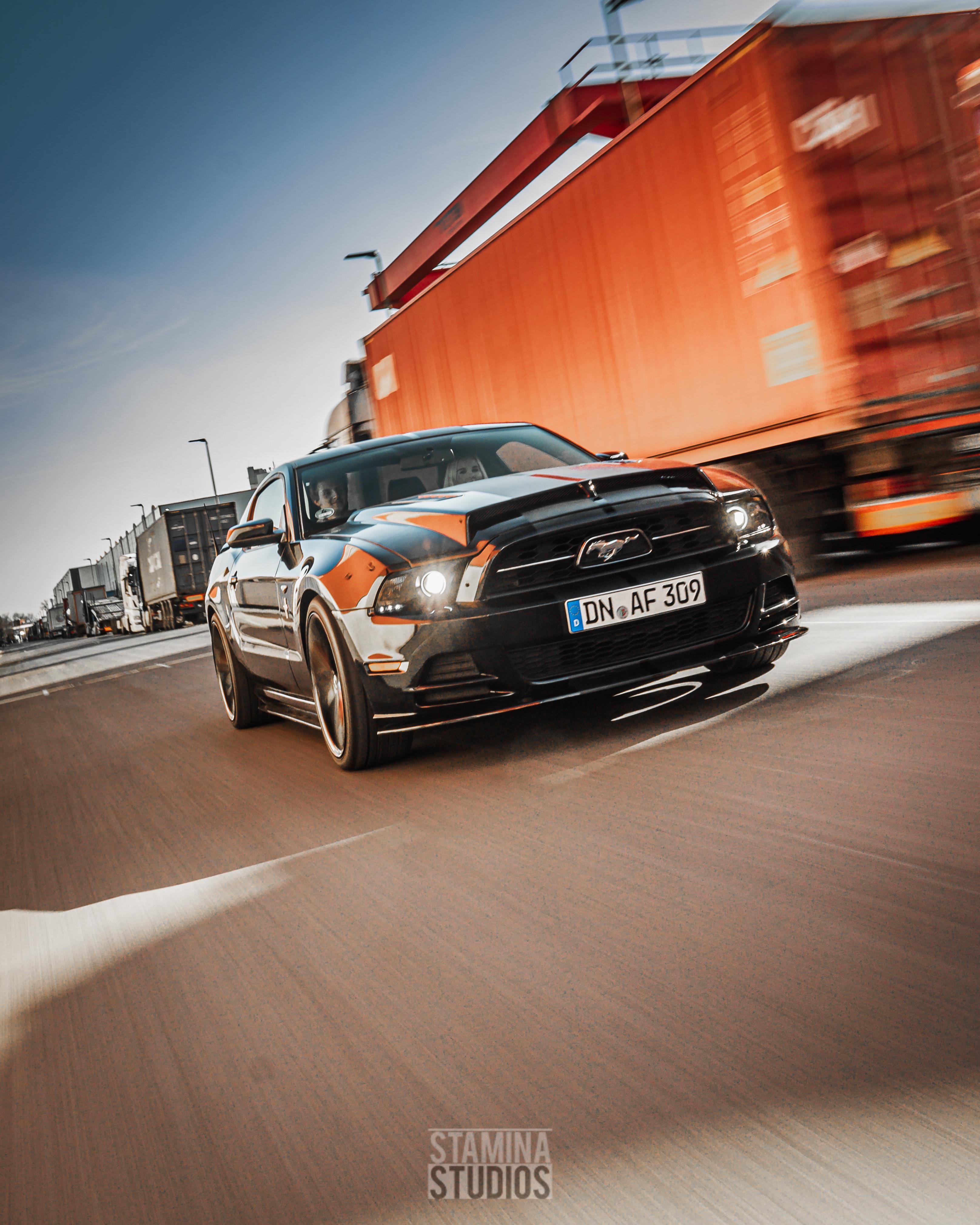 Ford Mustang | Scrolller