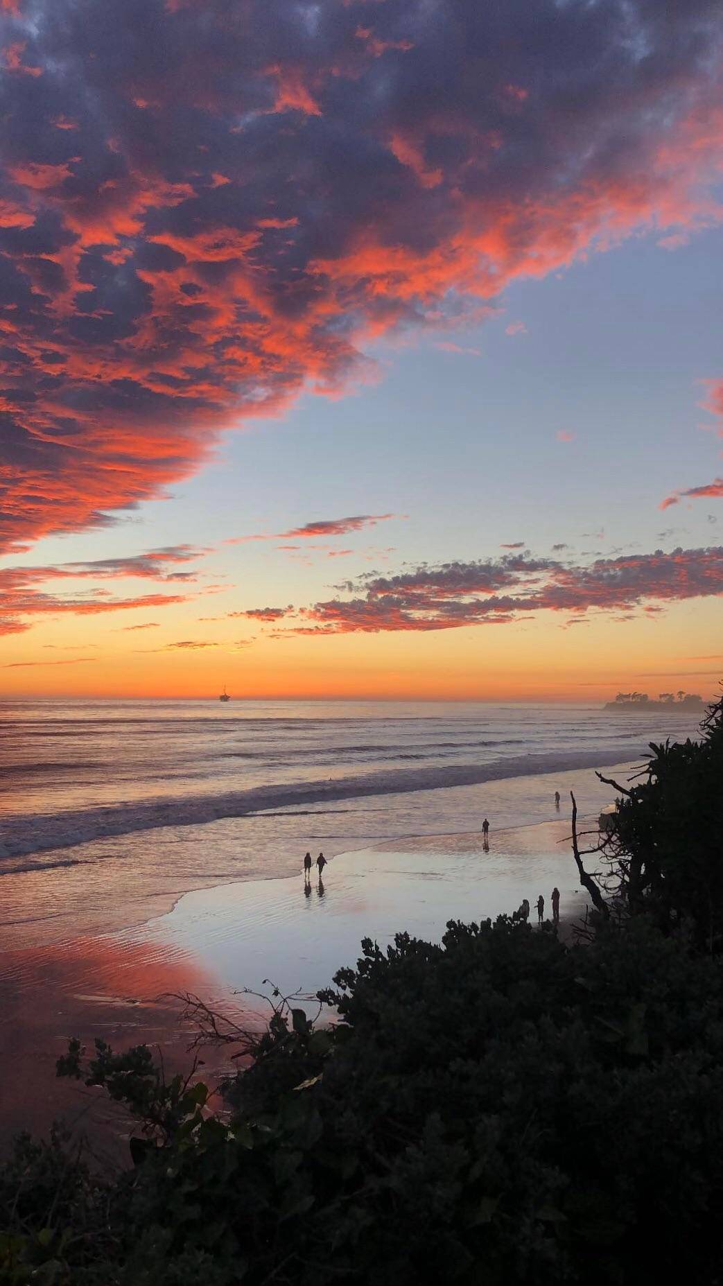 Four years of amazing sunsets | Scrolller