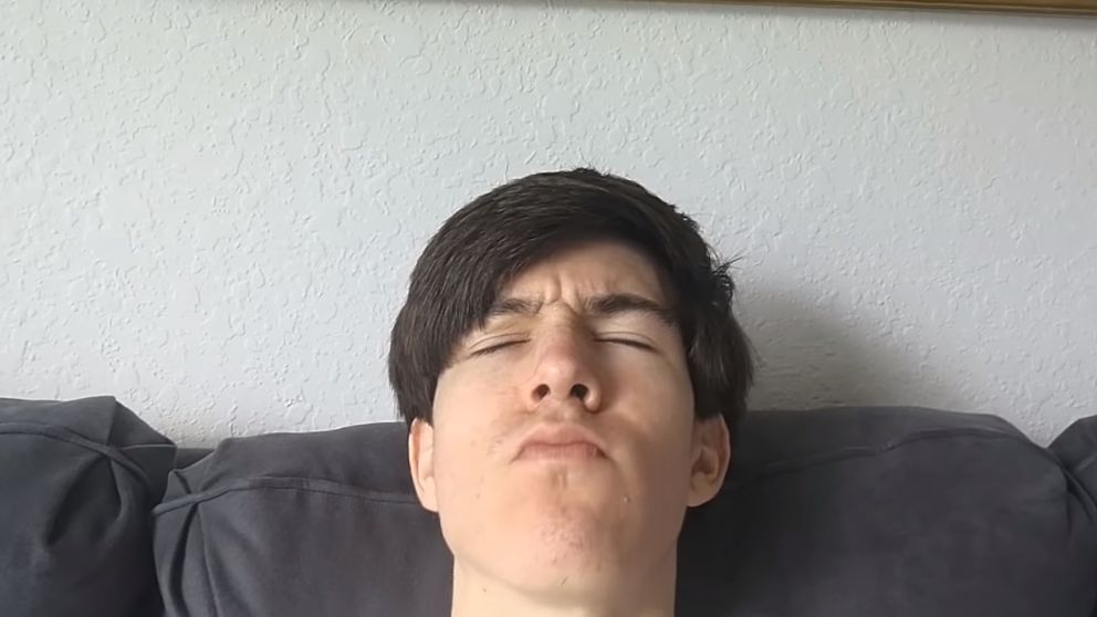 Franz alone | Scrolller