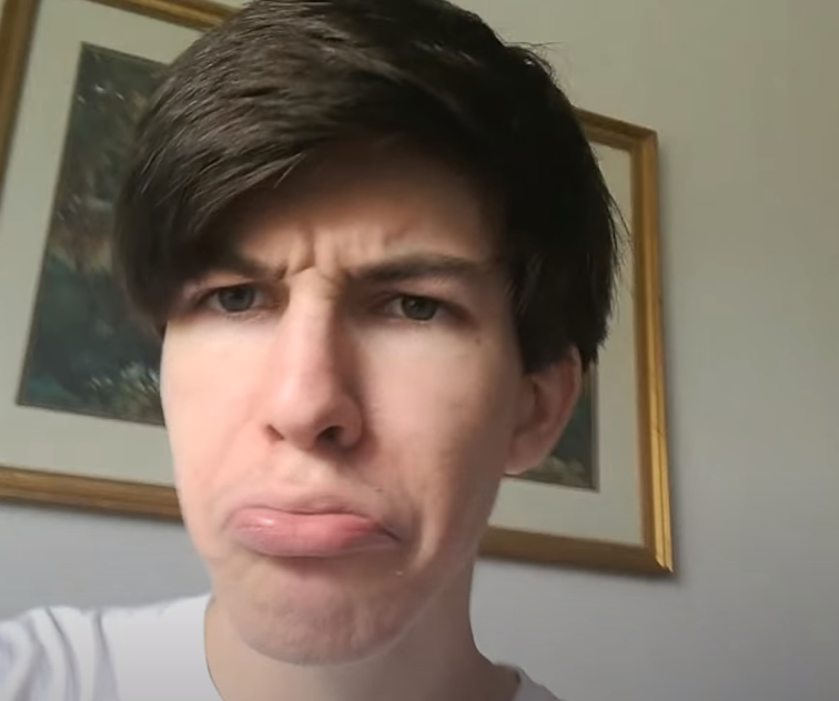 Franz sad | Scrolller