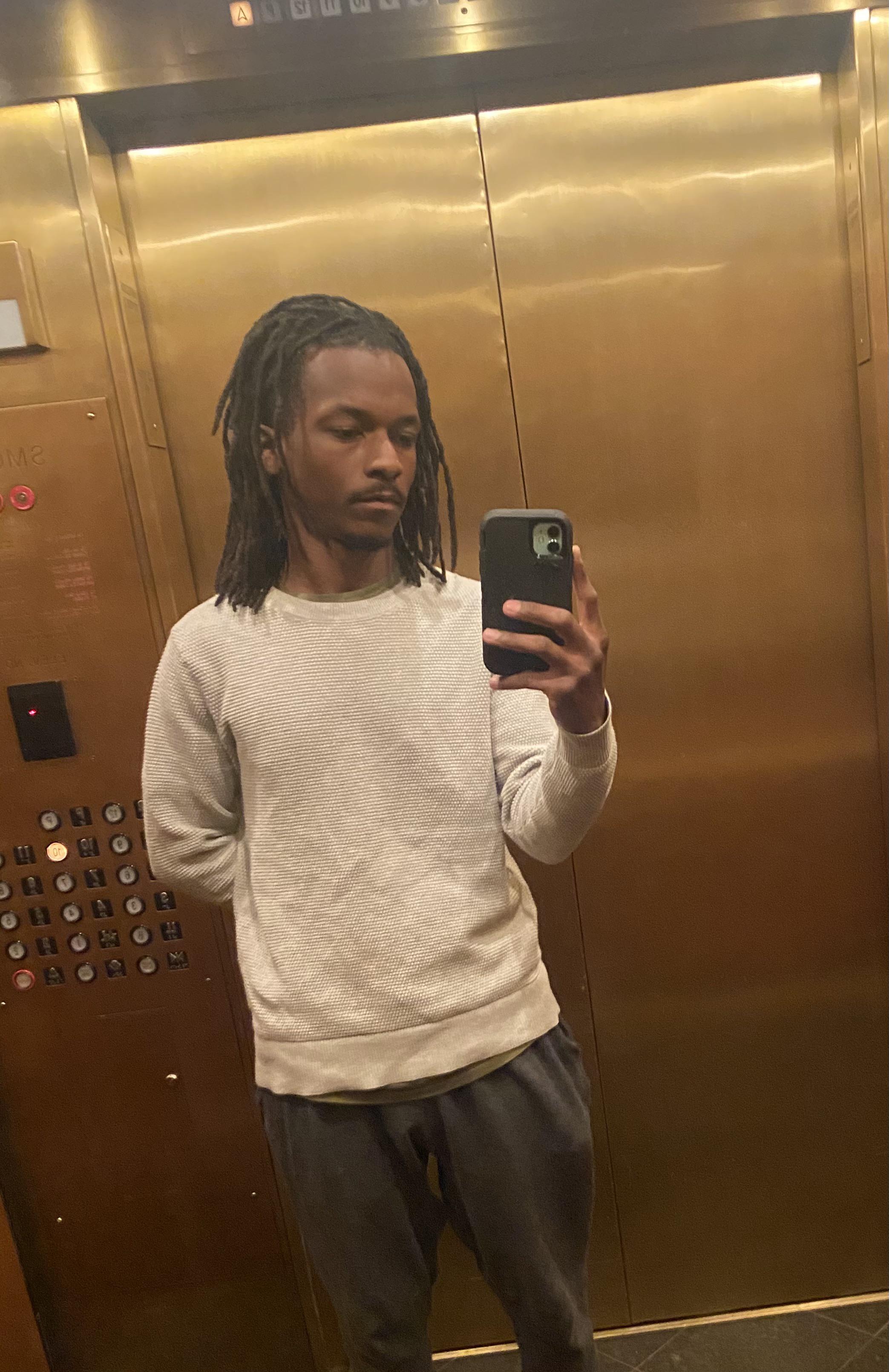 Free balling in public places really gets me going | Scrolller