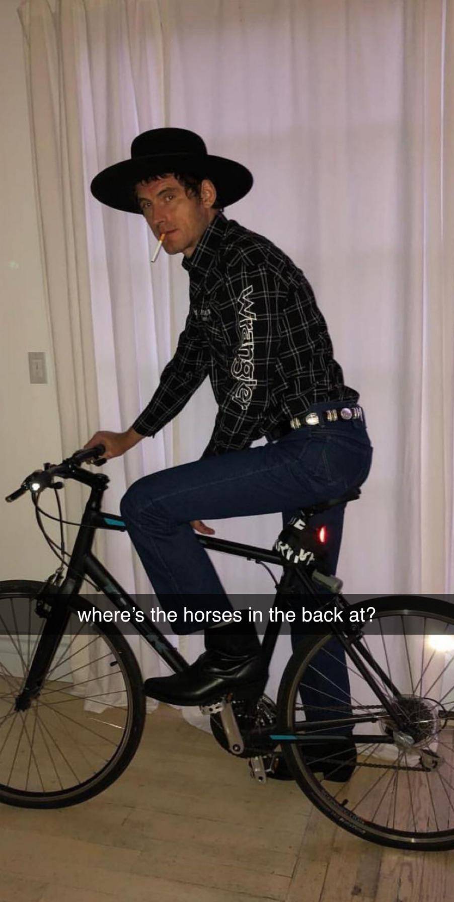 [fresh] crossover | Scrolller