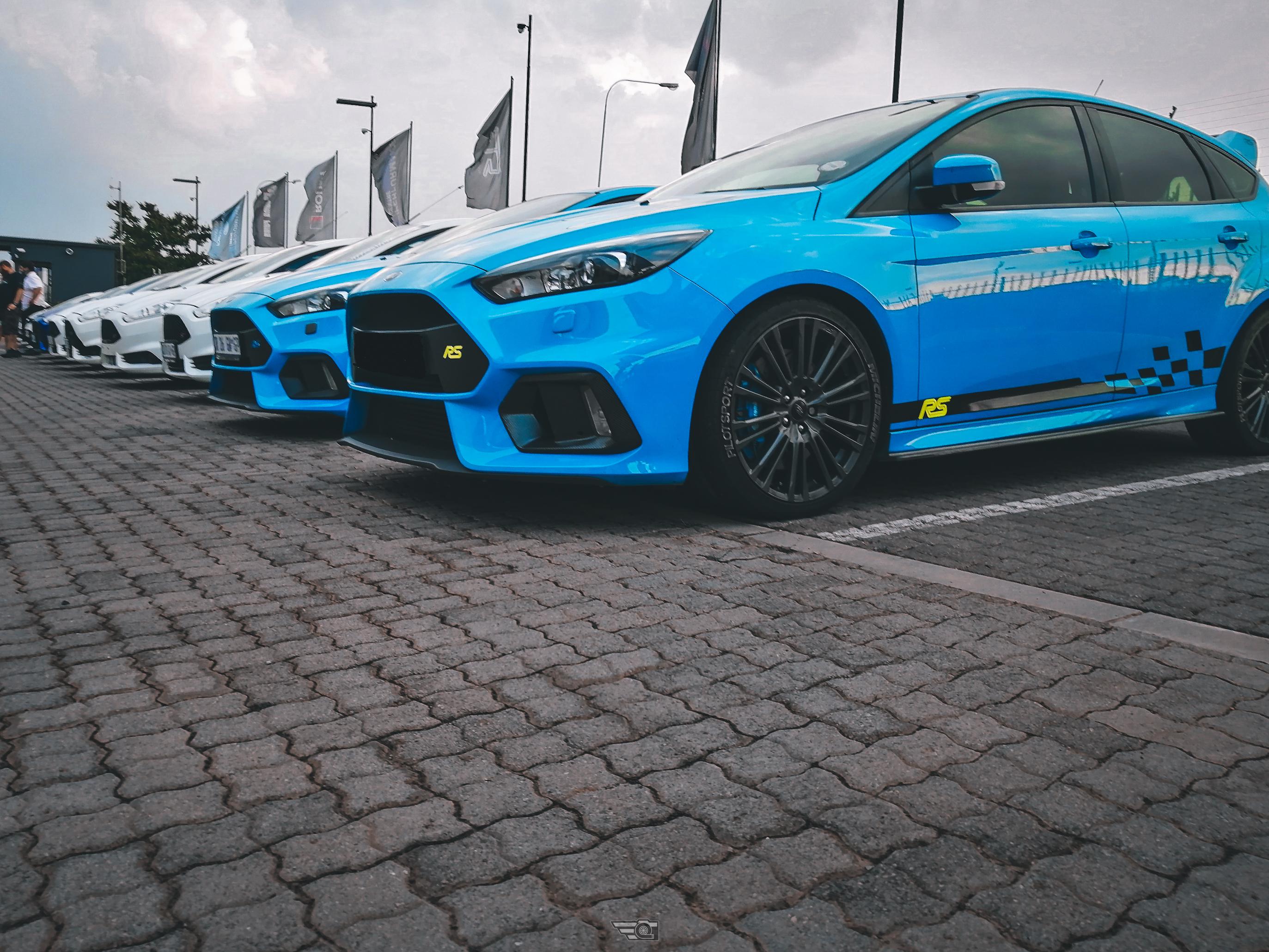 Front end Friday featuring a couple of Fiestas | Scrolller