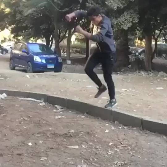 HMB while I do an awesome front flip | Scrolller