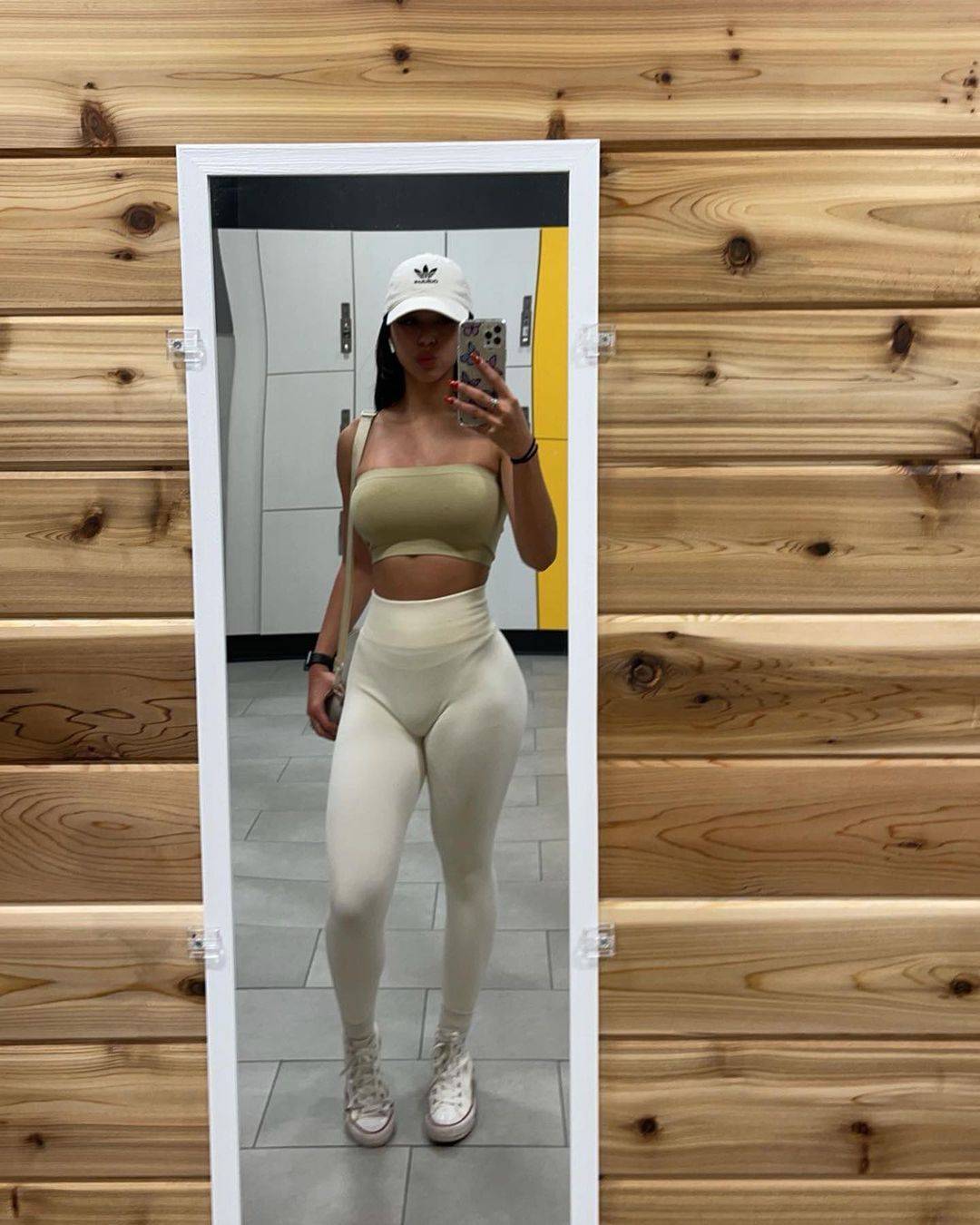 Front Line | Scrolller