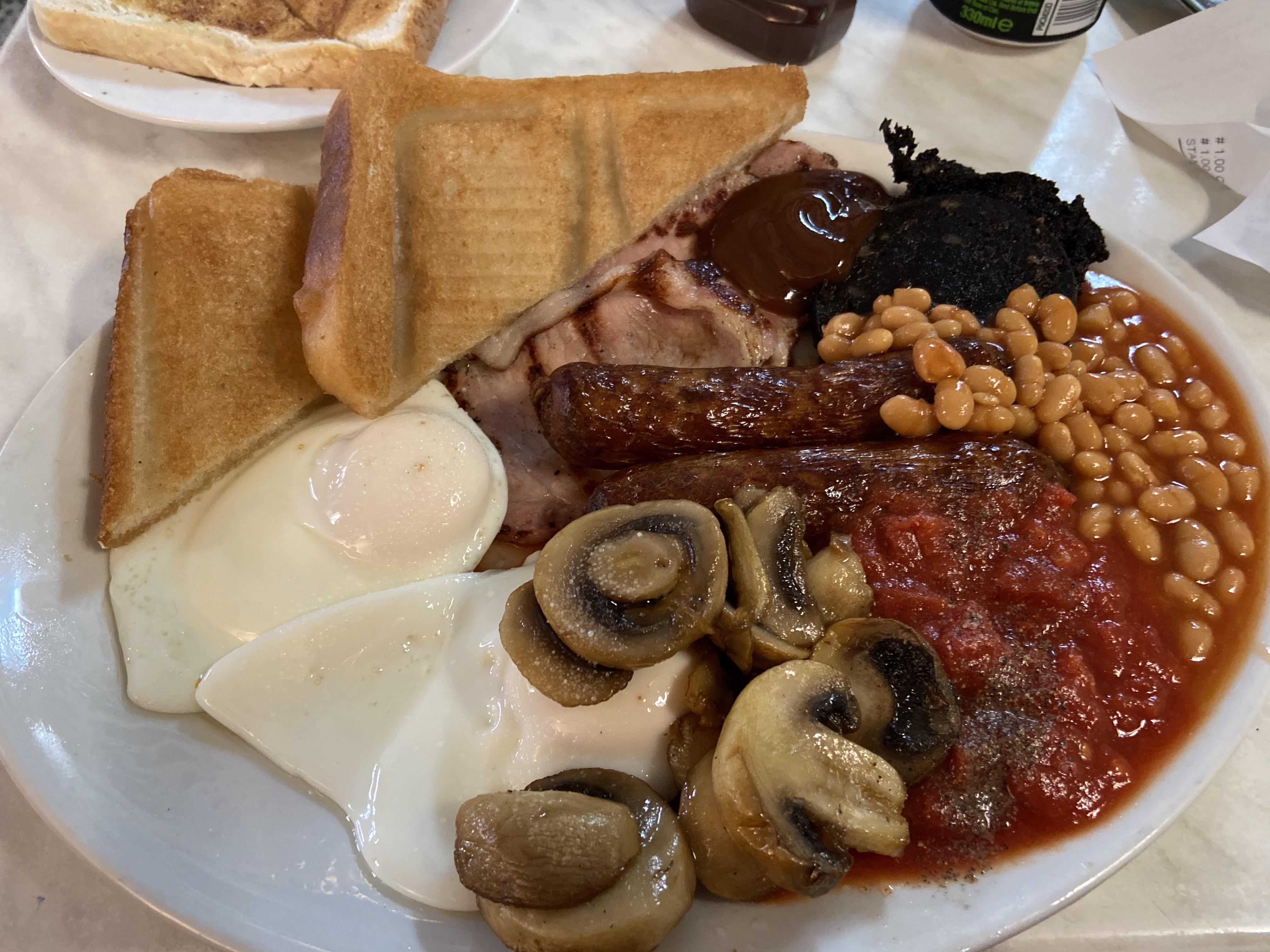 Full English breakfast | Scrolller