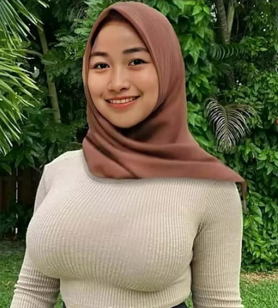 Fully covered.. | Scrolller