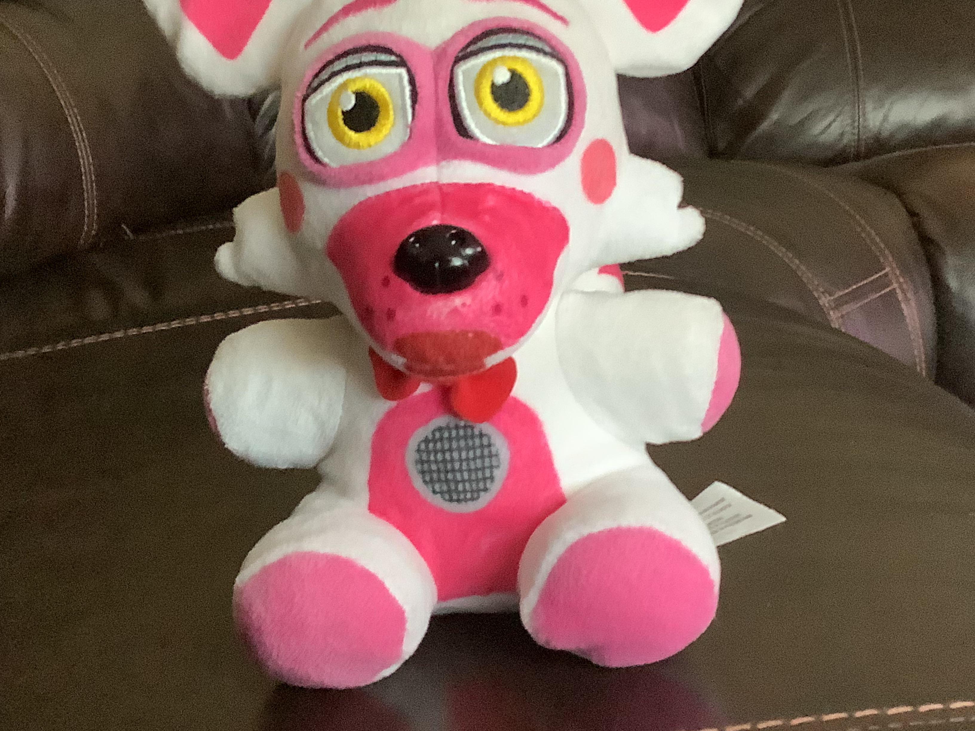 Funtime foxy isn’t real they can’t hurt you | Scrolller