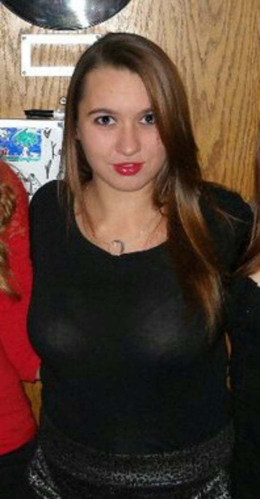 Gagging and crying 🥵 | Scrolller