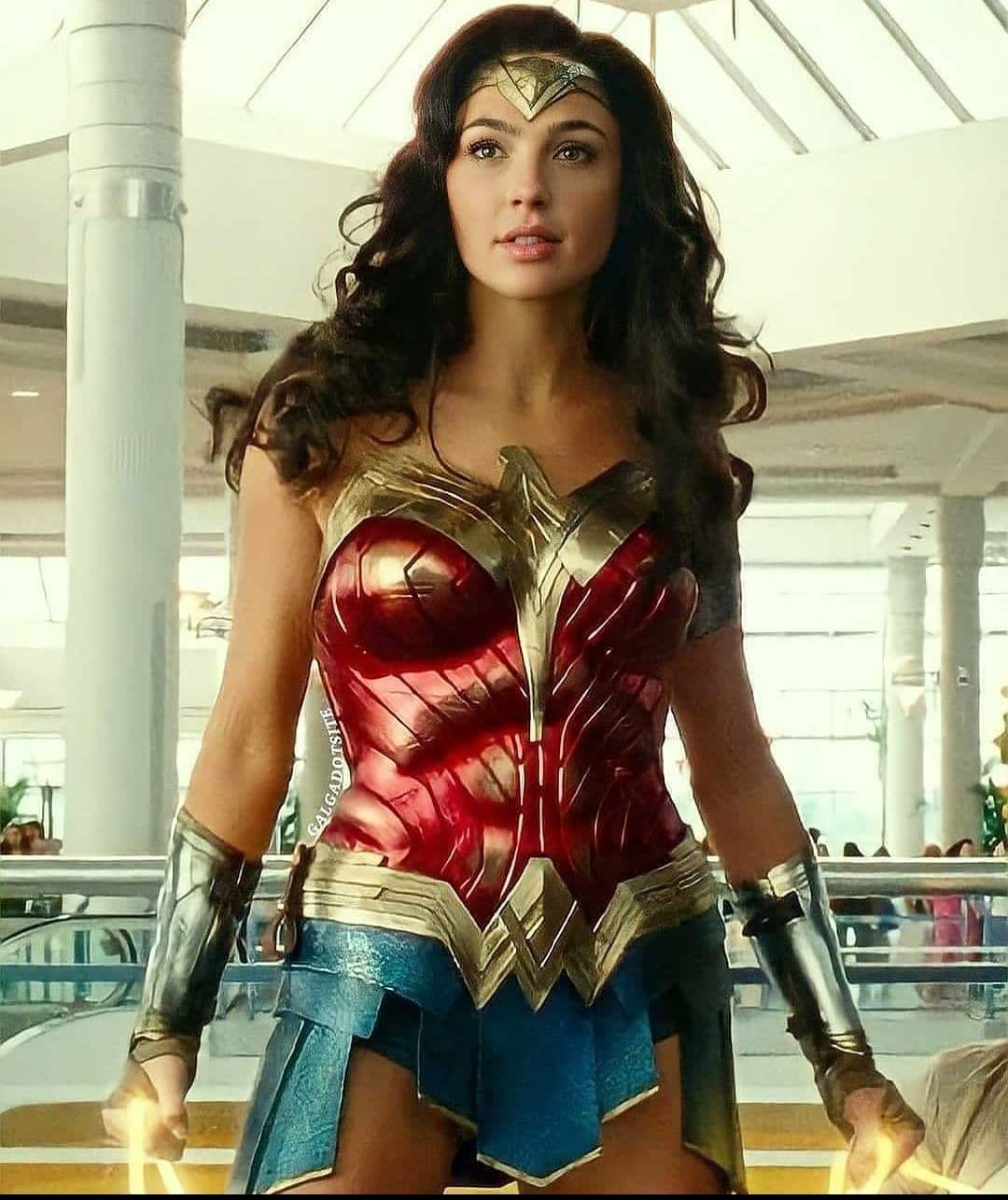 Gal Gadot | Scrolller