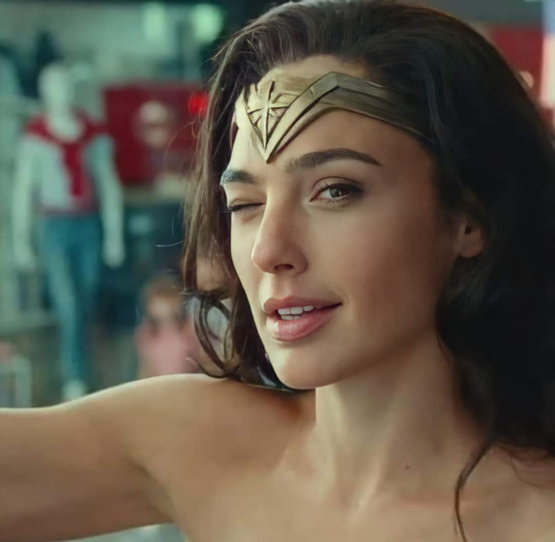 Gal Gadot | Scrolller