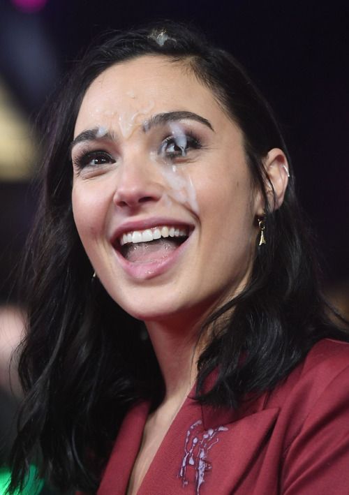 Gal Gadot 💦 Scrolller 0754