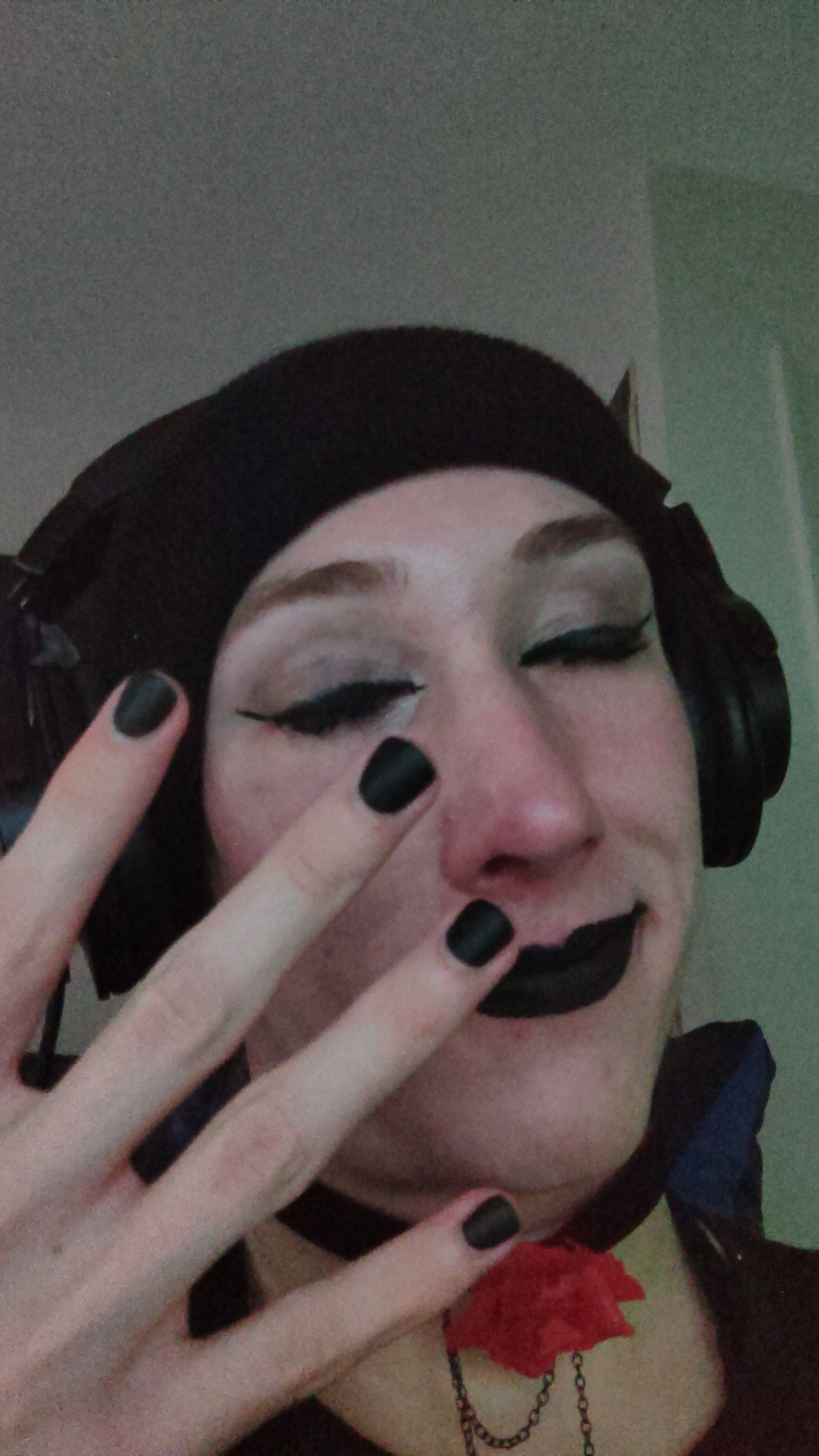 Gamer Girl Time Scrolller