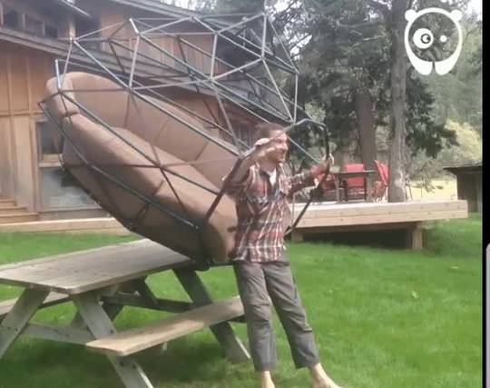 Garden swing | Scrolller