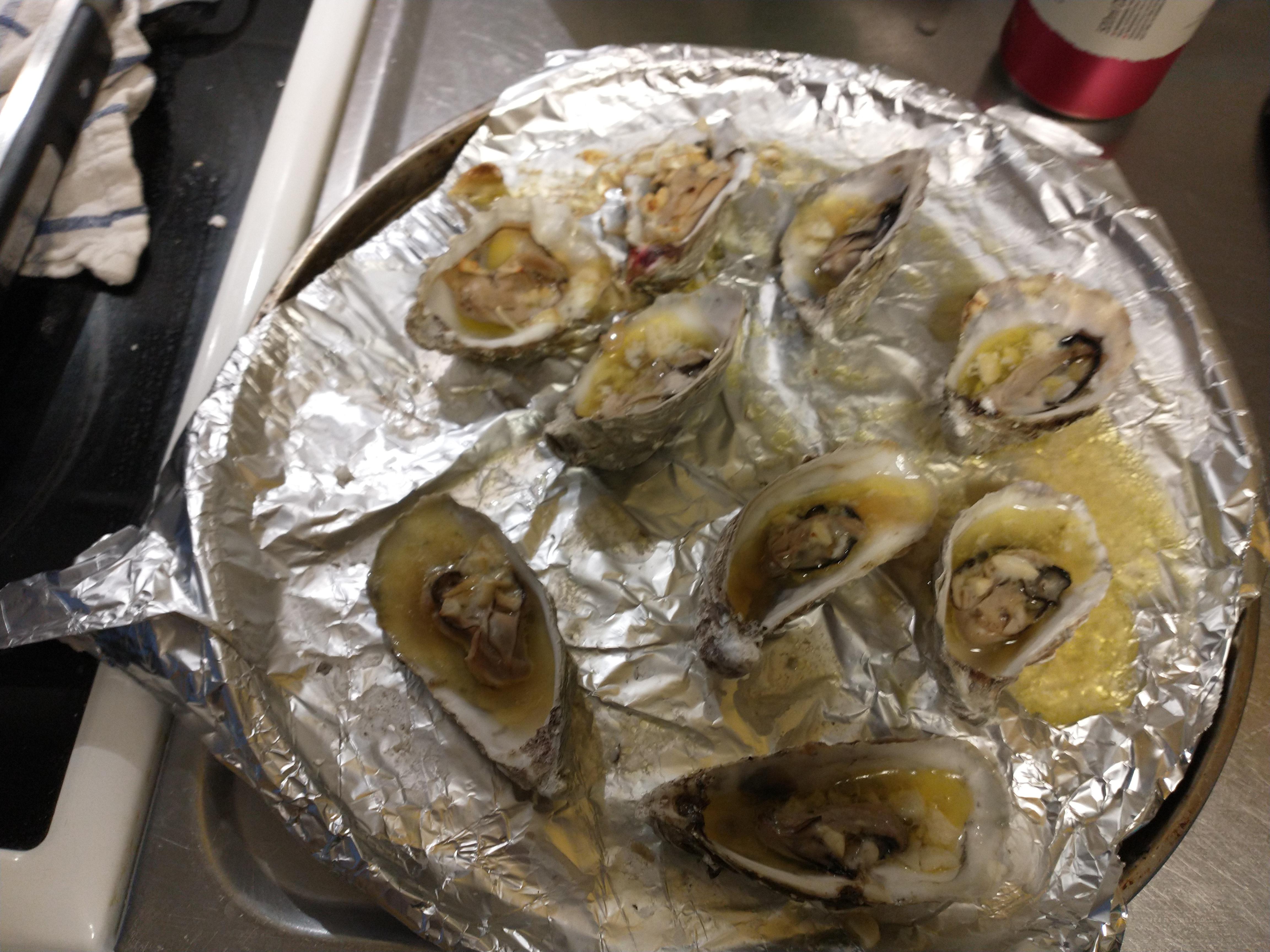 Garlic butter oysters | Scrolller