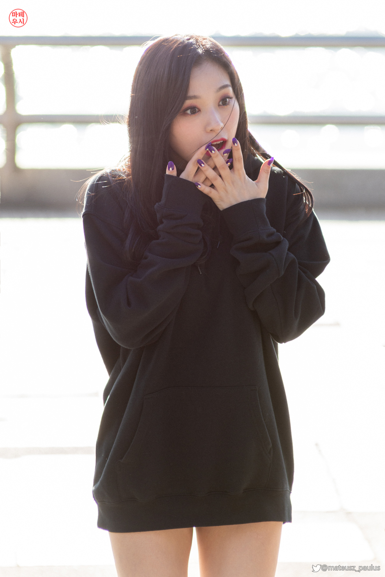 Gasping Gahyeon | Scrolller