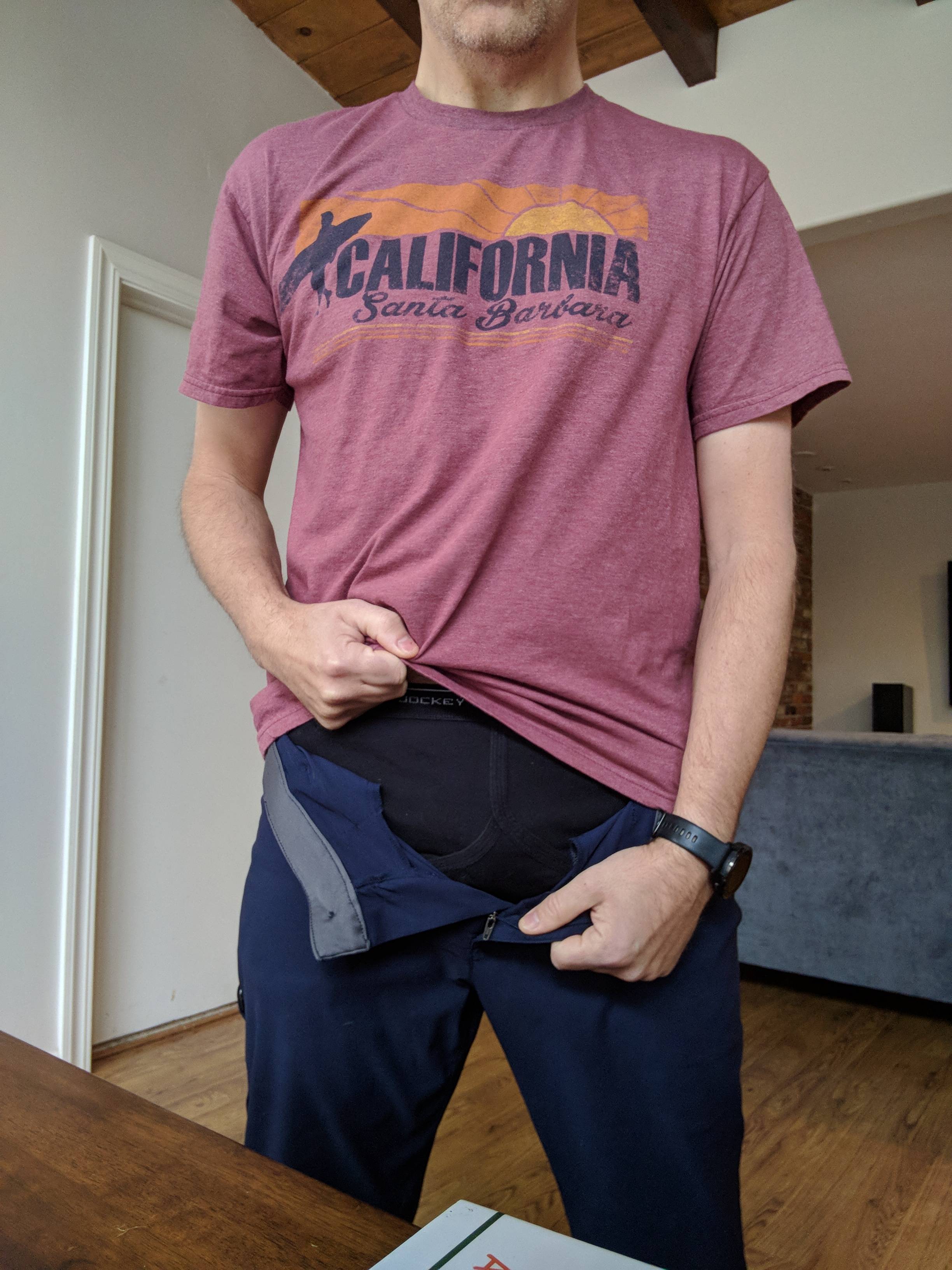 Get on your knees | Scrolller