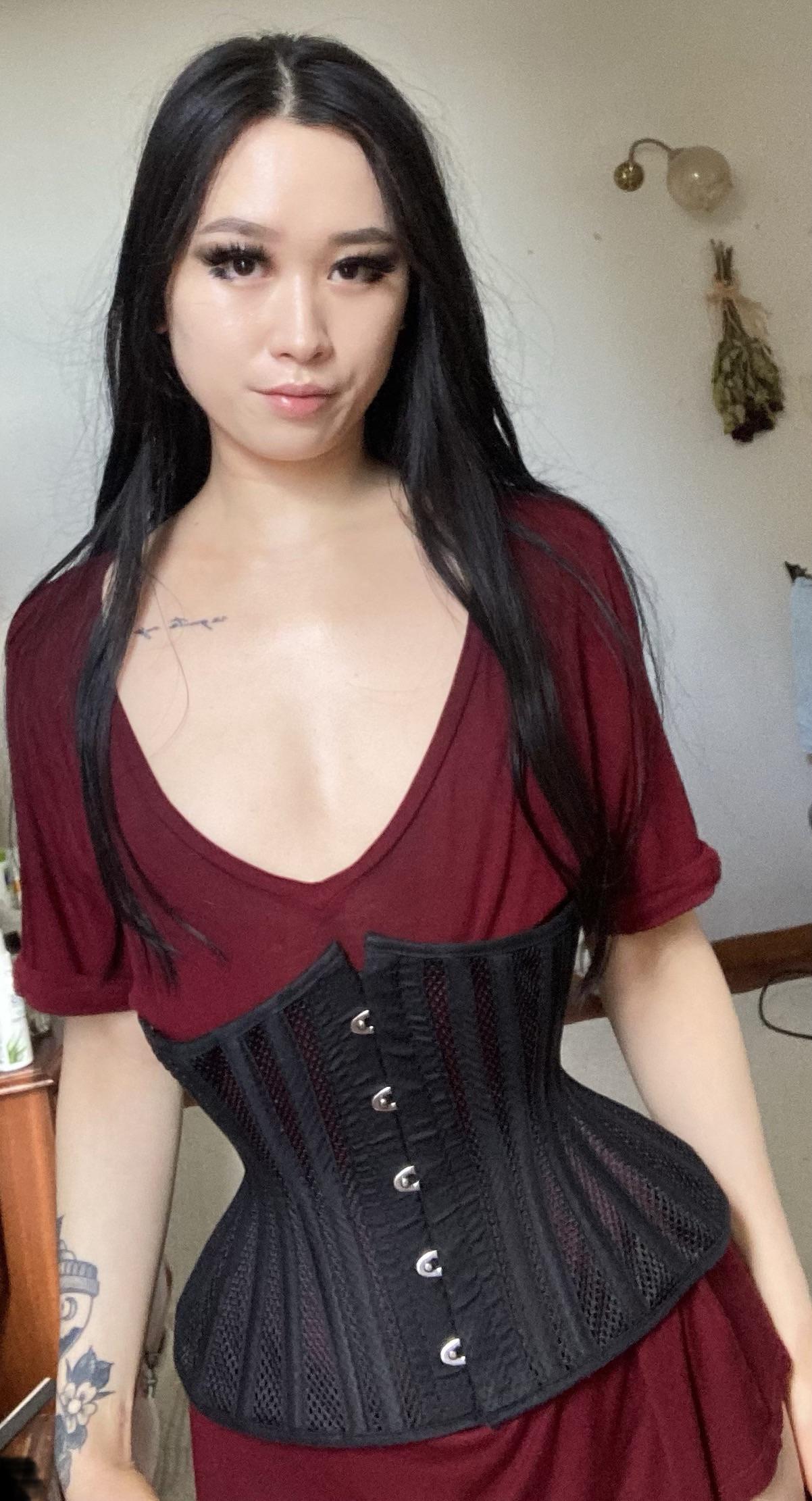 Get you out of my mind, get me out of my clothes | Scrolller