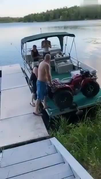 Getting the ATV off the boat | Scrolller