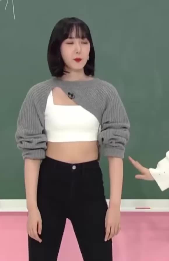 GFRIEND - SinB | Scrolller