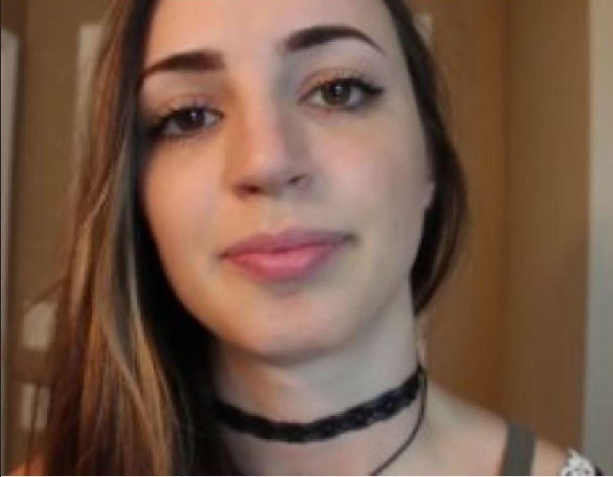 Gibi ASMR up close | Scrolller