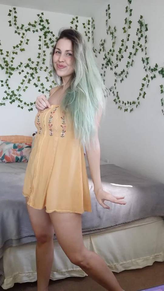 Naughty, cute and flashing 😋 | Scrolller