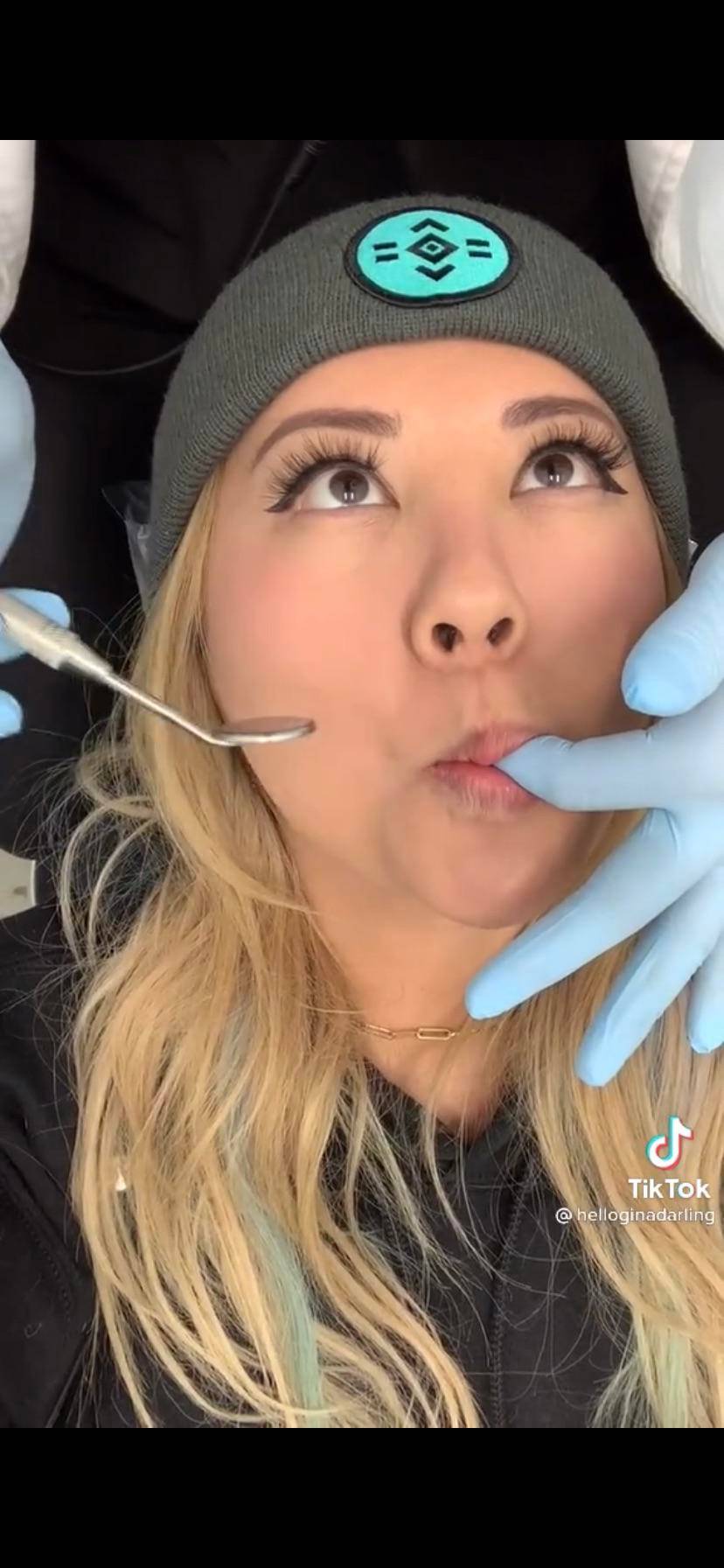 Gina pt 2 | Scrolller