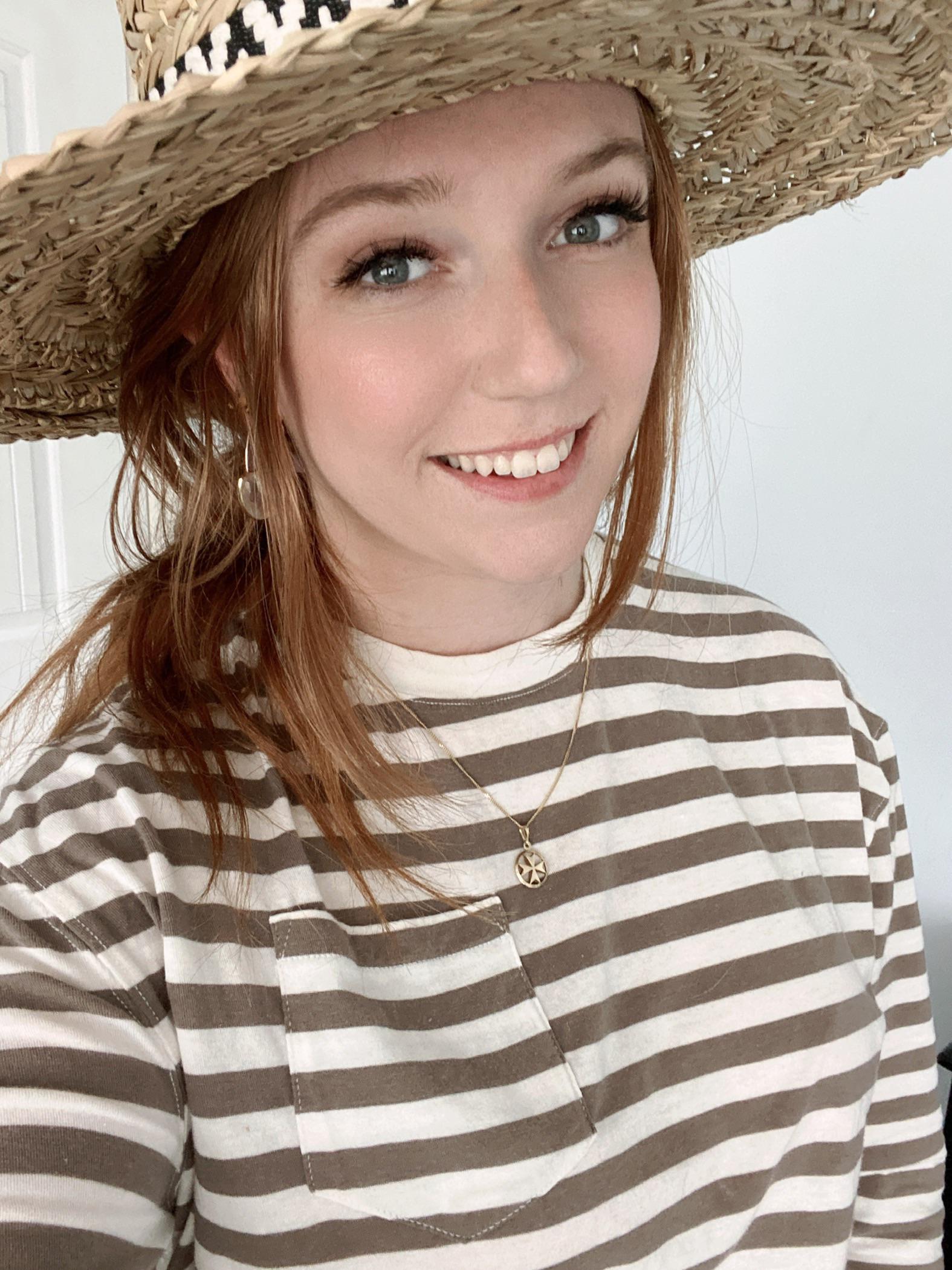 ginger hair, green eye combo... I’m here!!! | Scrolller