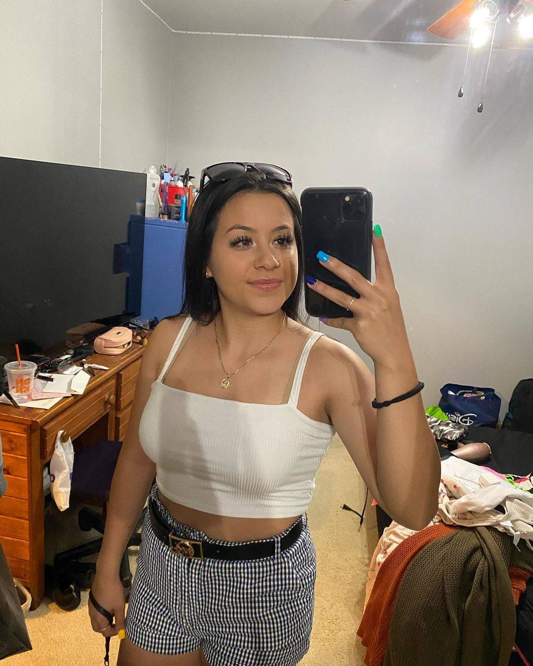 Girl I used to fuck in HS | Scrolller