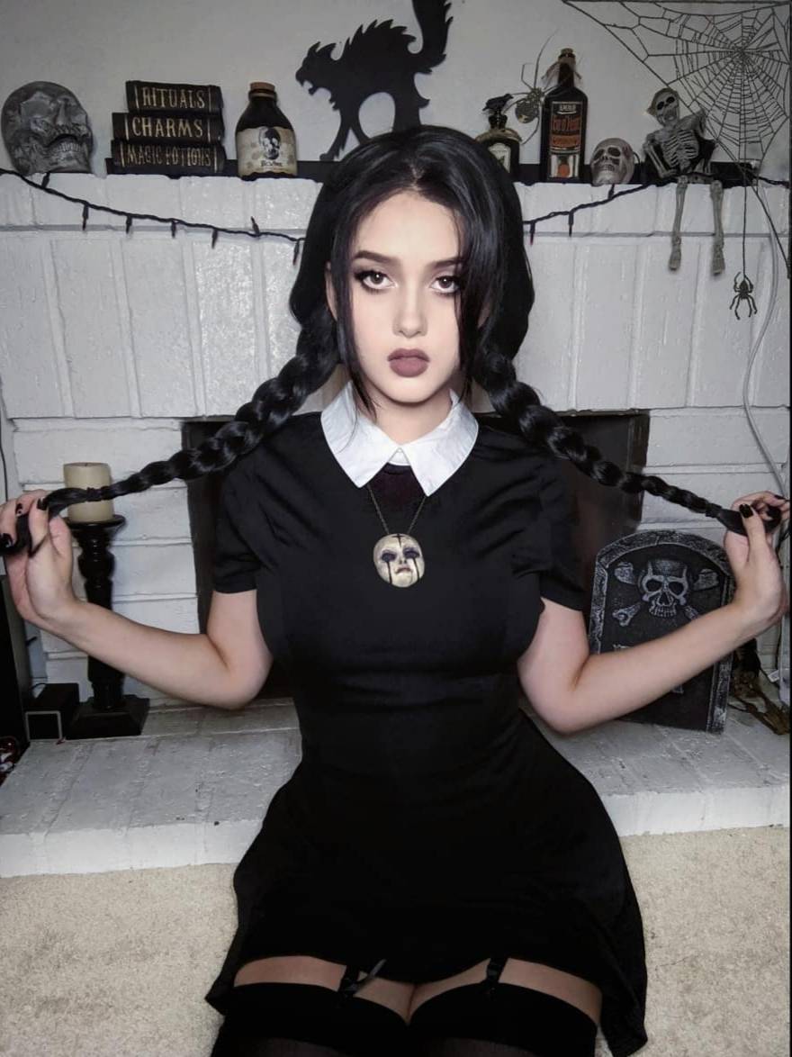 Girly Goth Girl cosplays Wednesday Addams | Scrolller