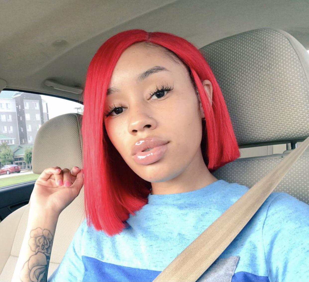 give her a facial asap ‼️ If you know her name put it in comments ⬇️ | Scrolller