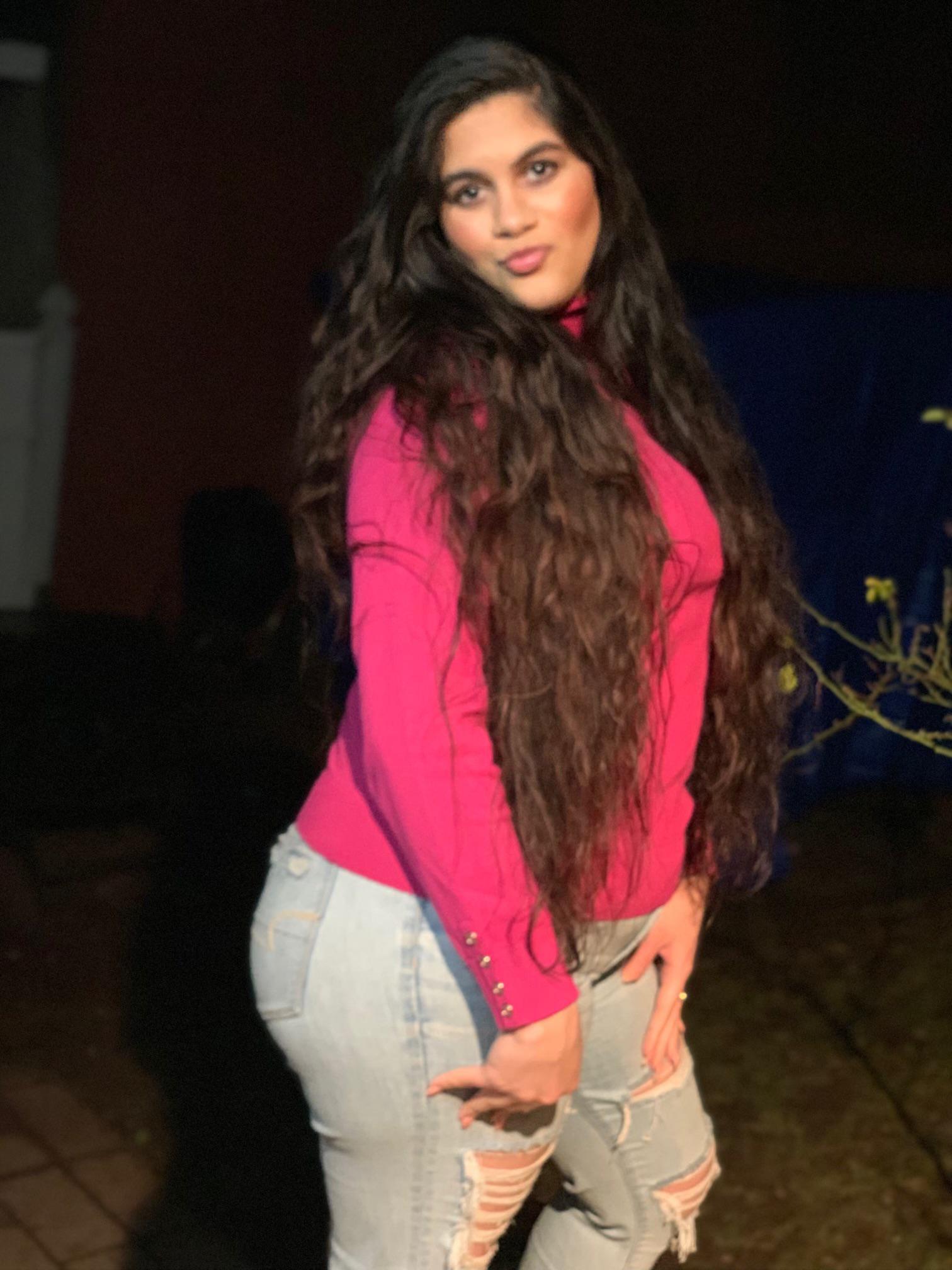 Thick aunt | Scrolller