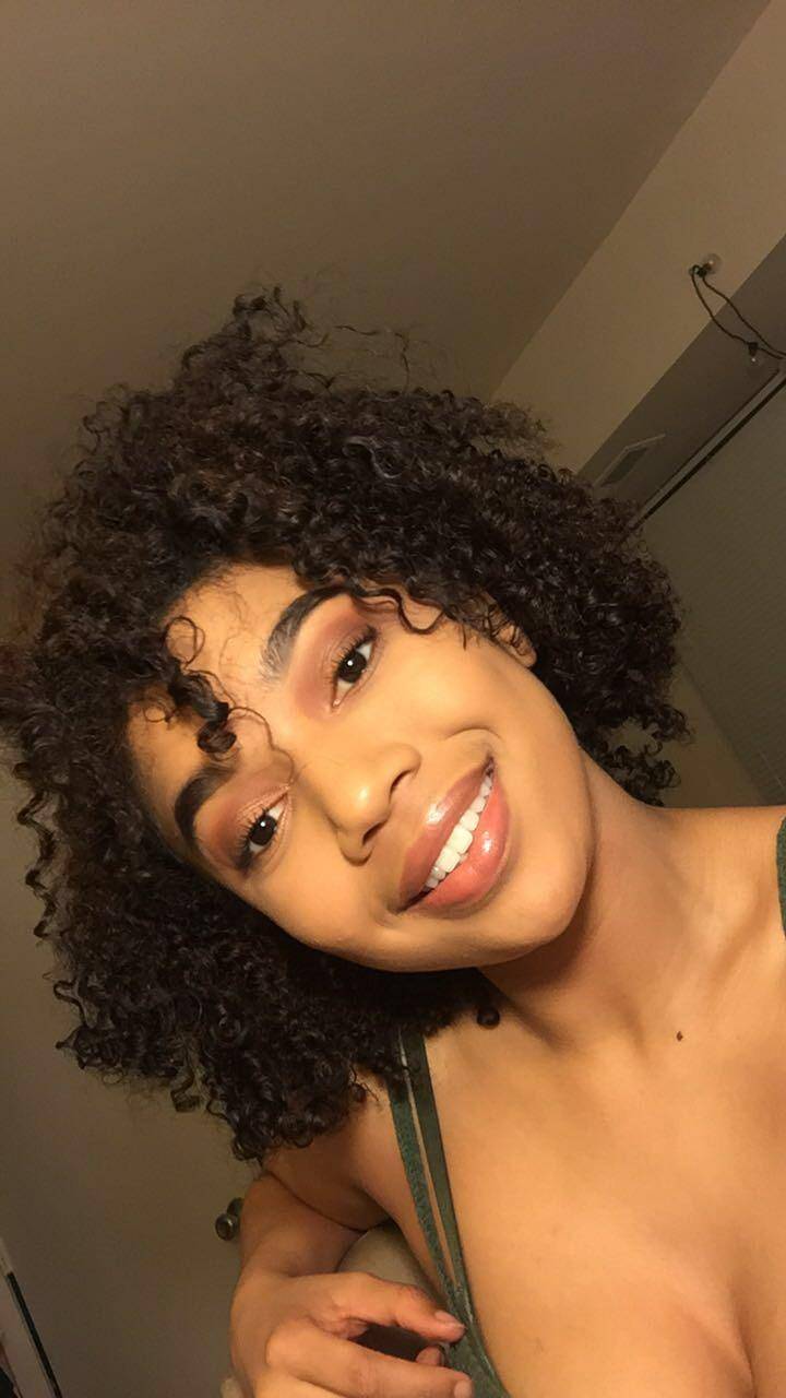 glowy makeup look for spring! | Scrolller