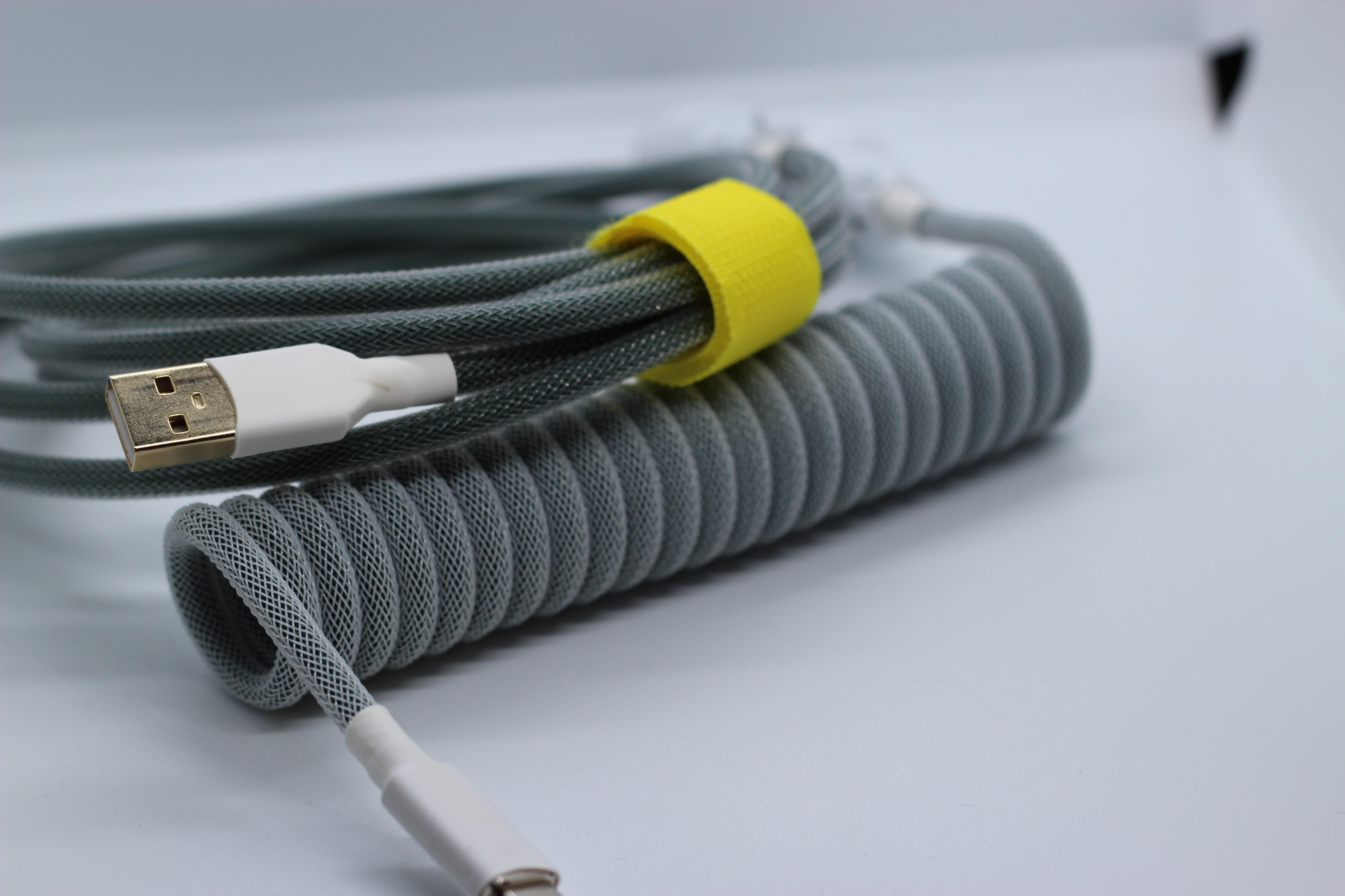 GMK Botanical inspired cable | Scrolller