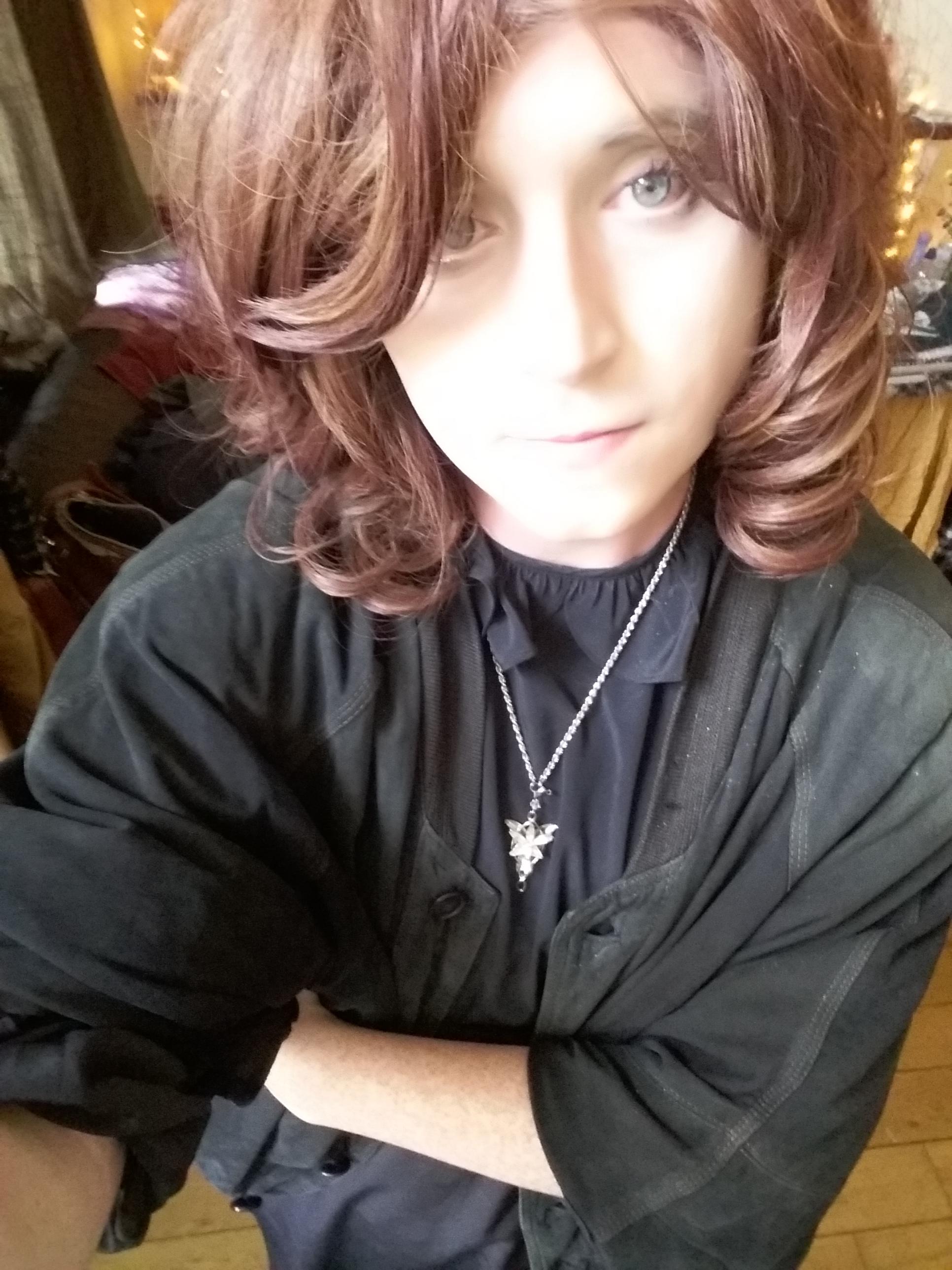 Going outside for the first time, ah wish me luck pls xxx | Scrolller