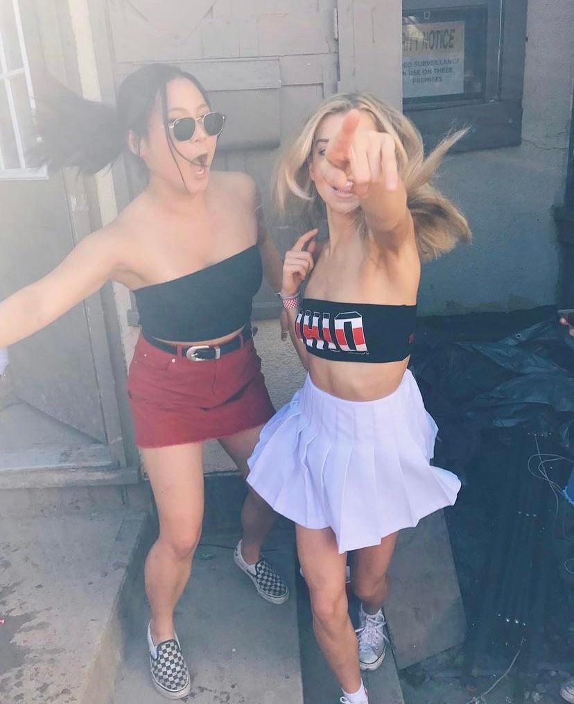 Going to a outdoor concert tonight. Hope I’m not dressed too slutty🥺 | Scrolller