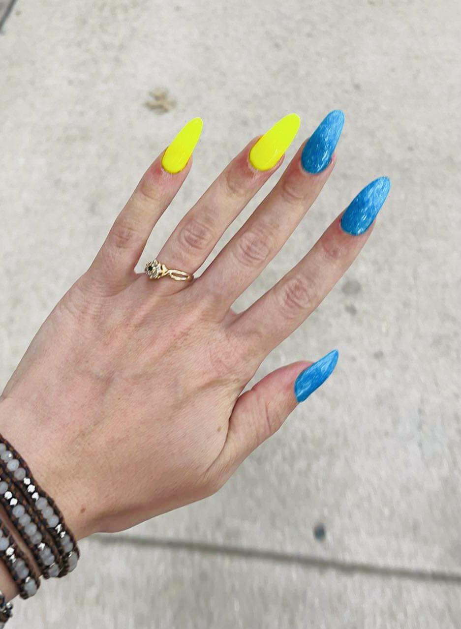 Going to be gripping a new dick for my boyfriend on Friday and had to get my nails done 🥳 ...