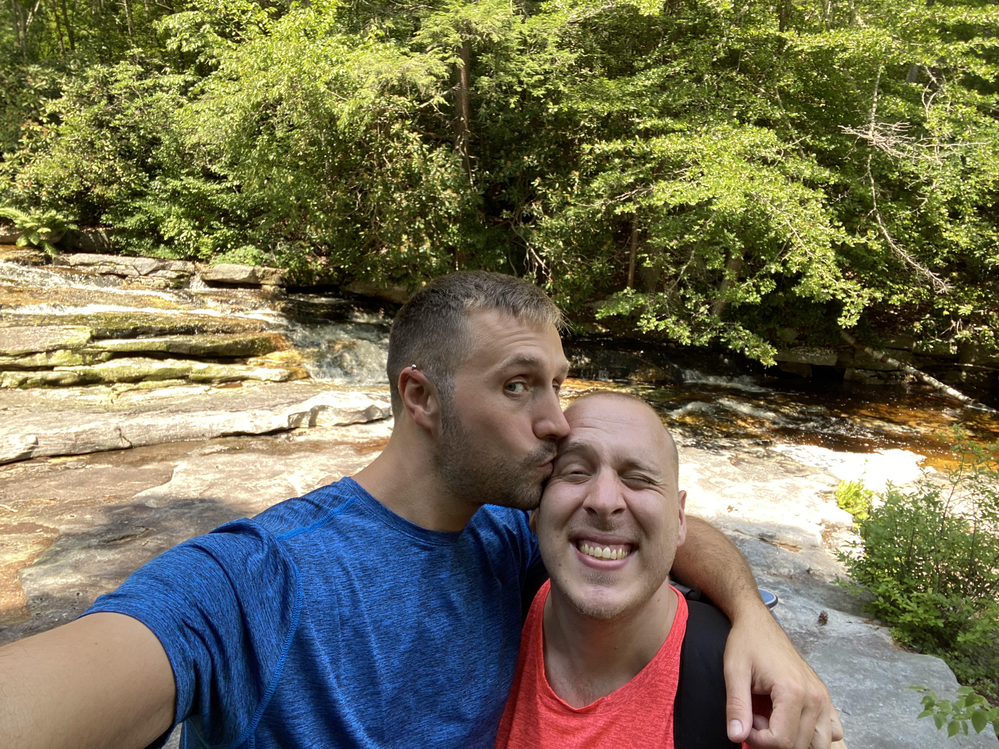 Good afternoon | Scrolller