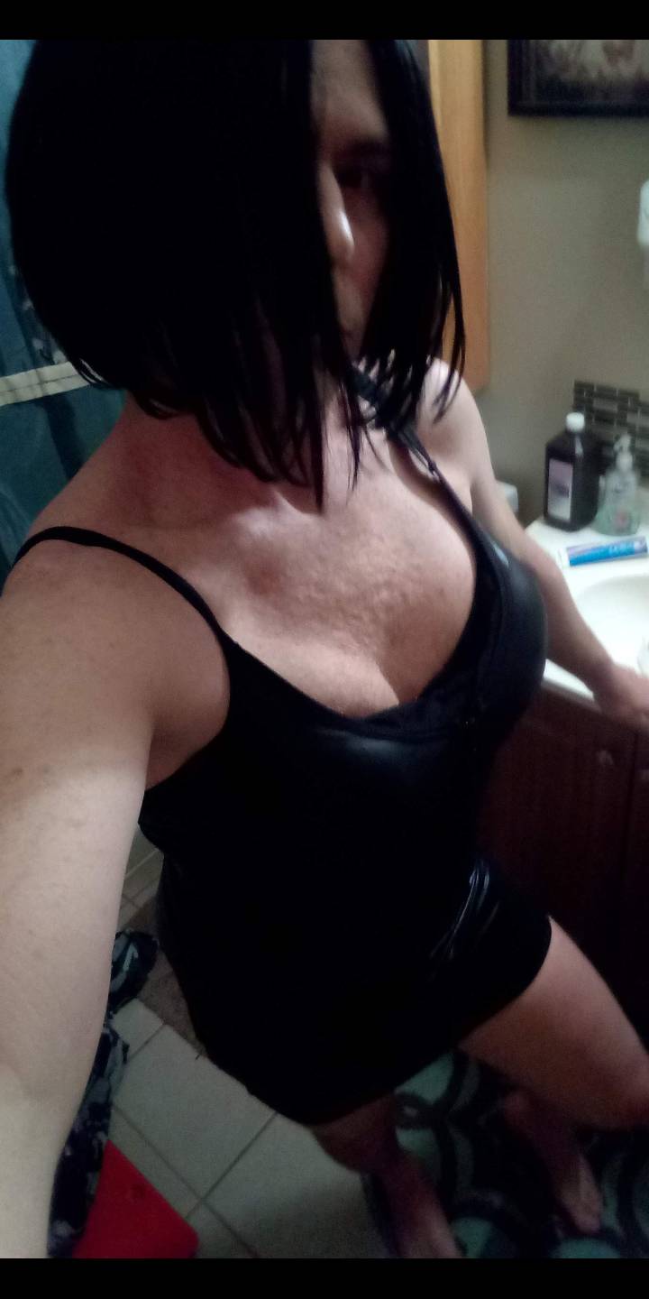 Good evening | Scrolller