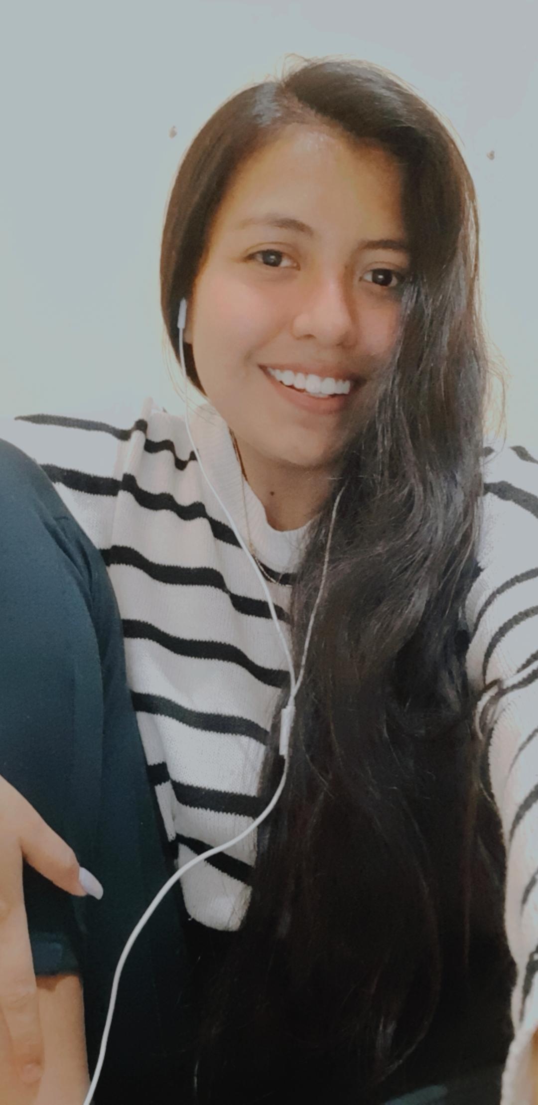 Good evening! Don't forget to smile😁 | Scrolller