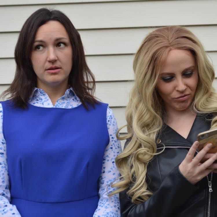 Good Janet/Bad Janet | Scrolller